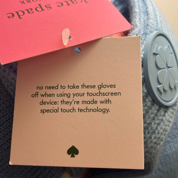 kate spade | Accessories | Kate Spade Logo Waffle Tech Gloves In Frosty ...